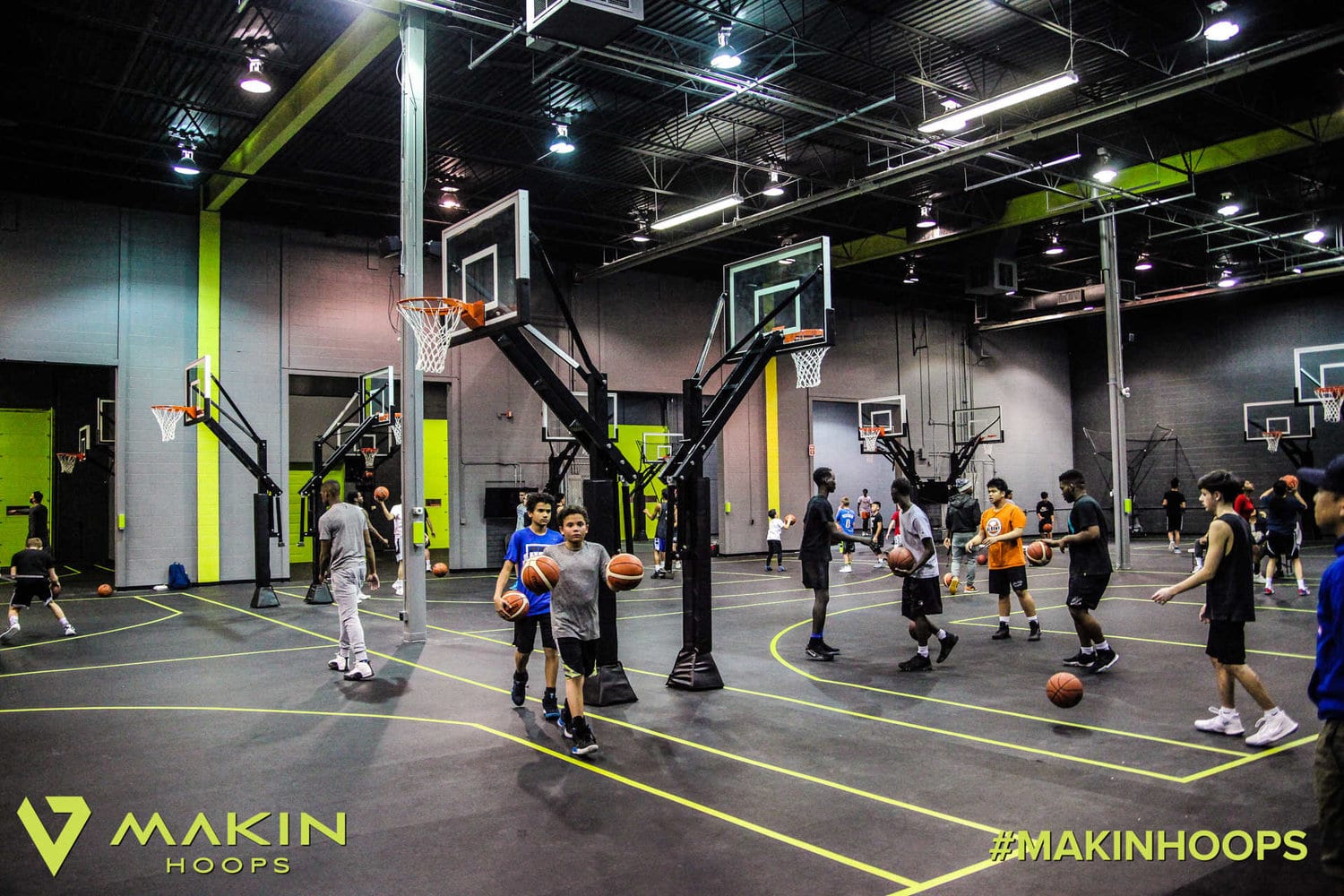 Makin Hoops | Sports Gym & Fitness Center Digital Signage | Screenfluence